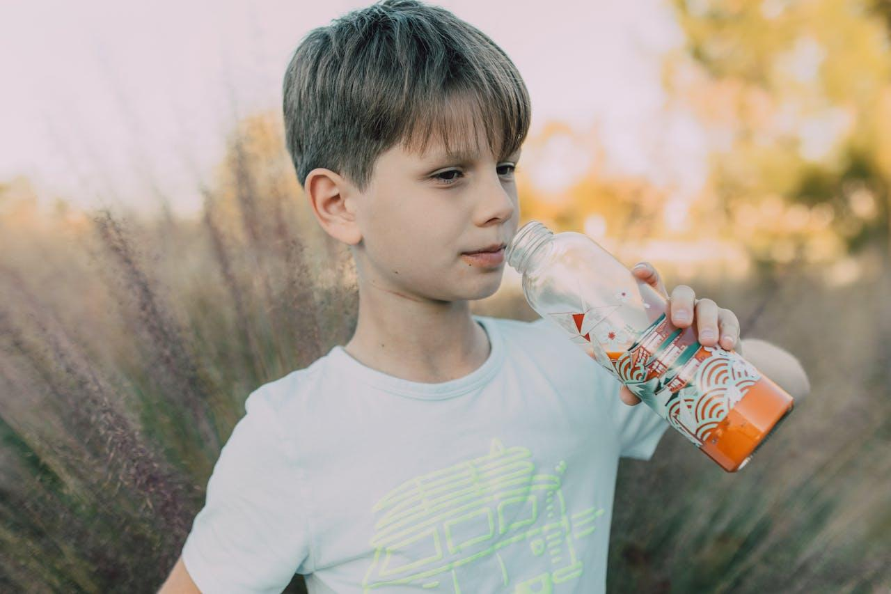 Les avantages d'adopter une gourde enfant pour garantir une hydratation ...